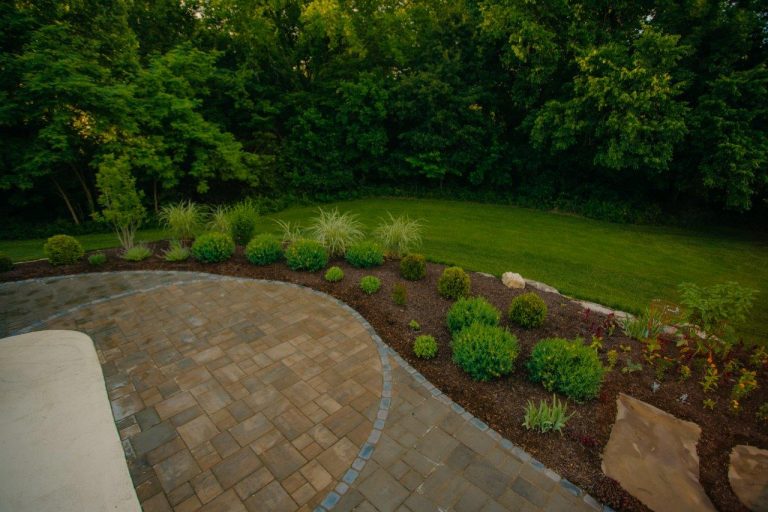 What is a Soldier Course? - Rost Landscaping